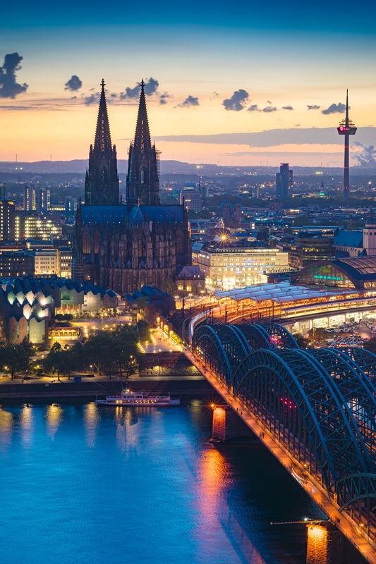 Evening in Cologne posters & prints by Martin Wasilewski - Printler